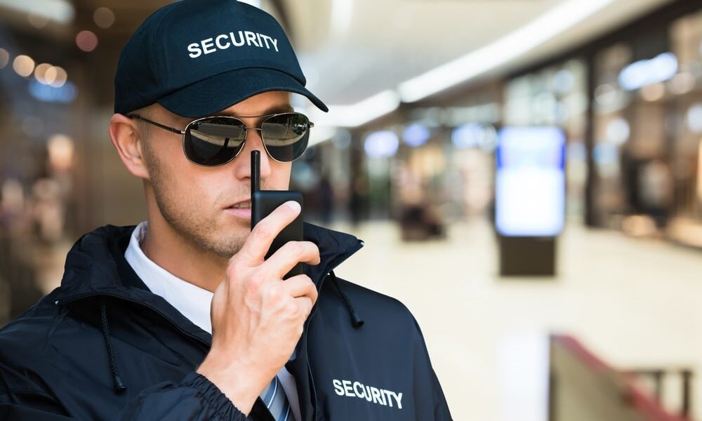 Top 5 reasons why hiring a good security guard company is important ...