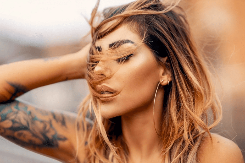 Nicole Jolie: The Powerhouse Singer and Influential Woman to Follow in ...