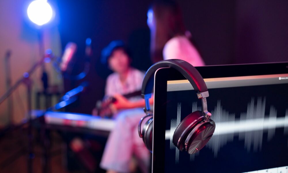 10 Ways to Stand Out as a New Music Artist By Eric Dalius - TechBullion