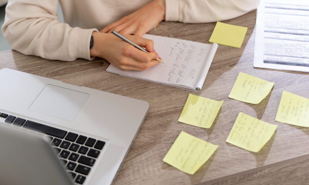 A Complete Guide to Memo Writing: Crafting Clear and Effective Memos ...