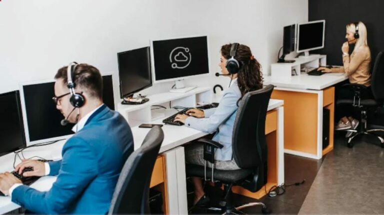 Next-Generation Call Centers: Harnessing Cloud Technology for Enhanced ...