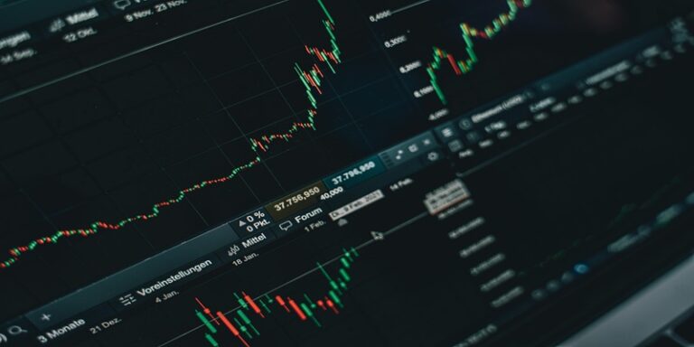 From Novice to Pro: Essential Strategies for Successful Share Trading ...