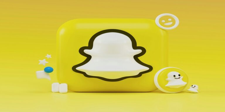 Snapchat Plans to Watermark Images Created with its generative AI Tools ...