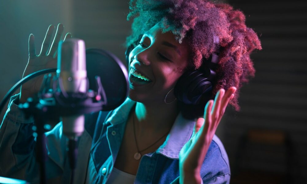 The Greatest 90s Music Hits: A Journey Through a Decade of Musical ...
