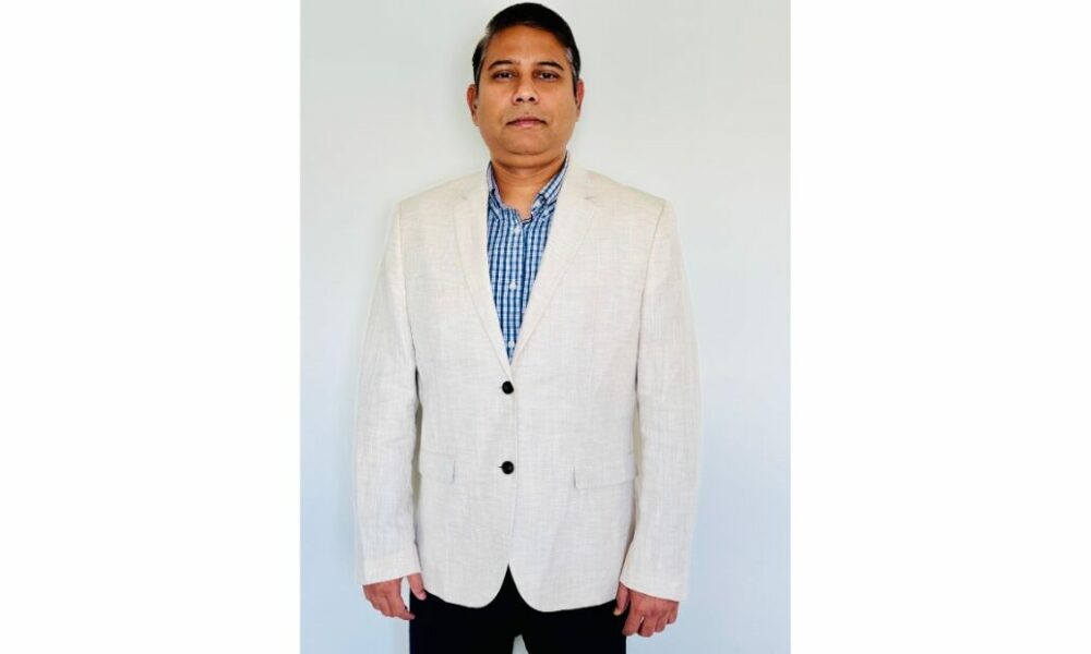 Debasish Paul: A Pioneer in Cloud Solutions Architecture at JP Morgan ...