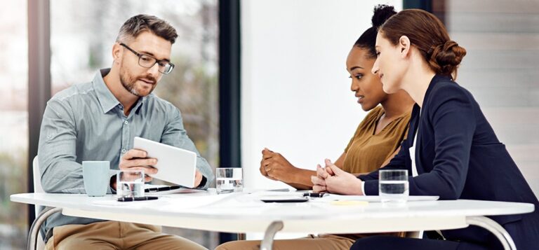 How to Choose an Insurance Broker on the Gold Coast - TechBullion