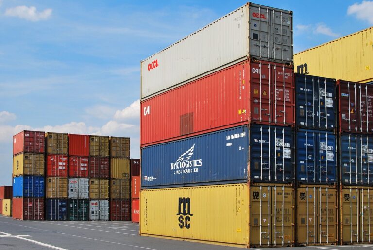 Top Health And Safety Tips For Avoiding Accidents In The Loading Bay ...
