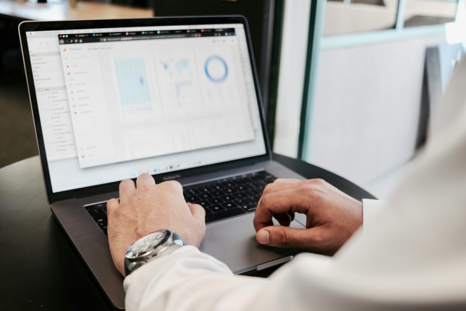 Beginner-Friendly Tools and Frameworks for Machine Learning Development ...