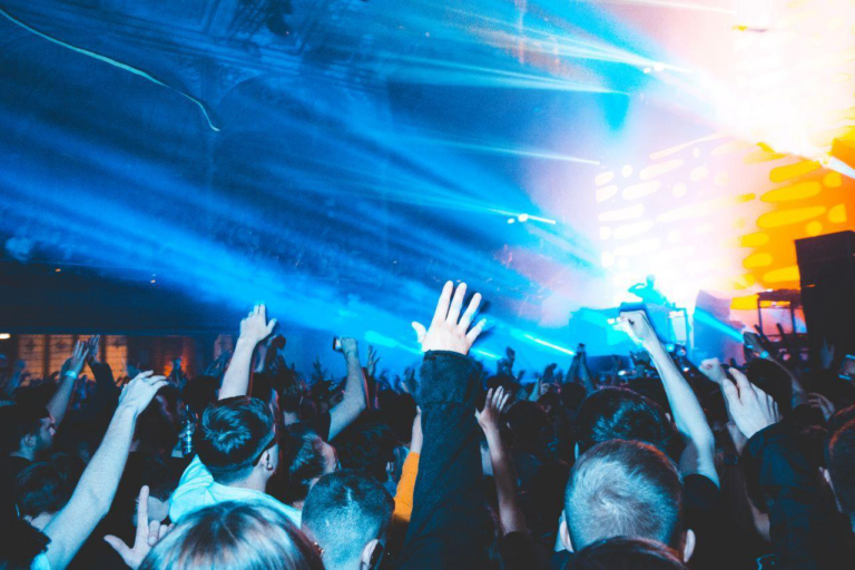 How Do People Dress for the Weather at Electric Forest? - TechBullion
